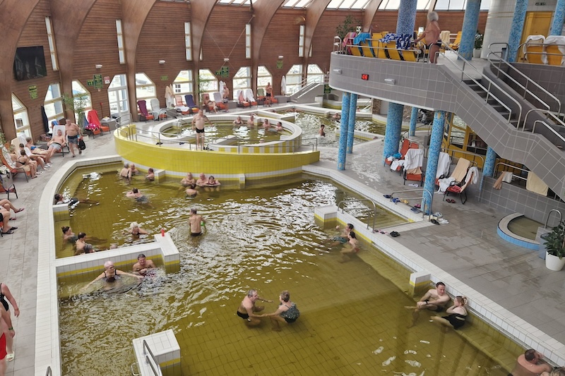 Május 1-jén újranyit a tiszaújvárosi fürdő – Borsod24